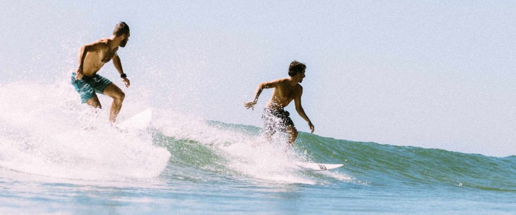 Surf débutant : 5 choses à savoir avant de commencer - Shyk